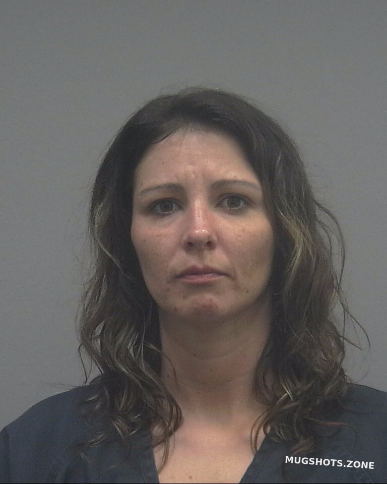 AVERY MIRANDA JOLEEN 06/16/2021 - Alachua County Mugshots Zone