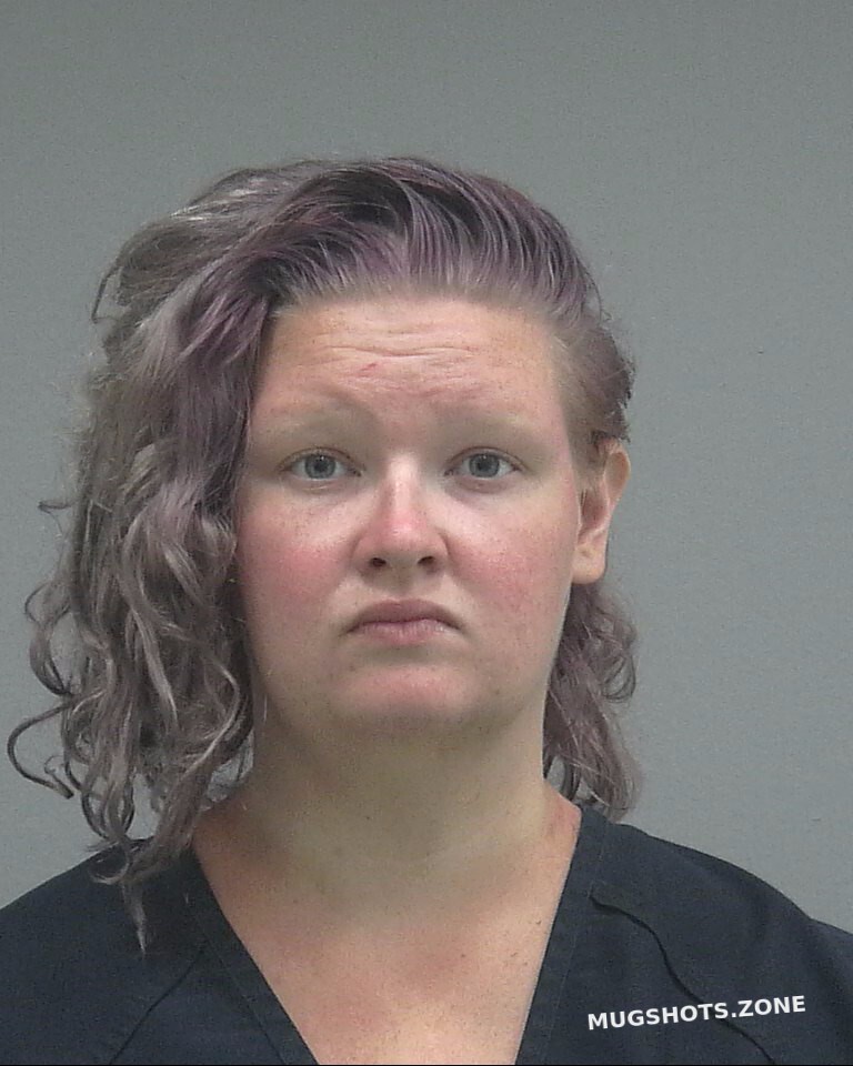 SEAGRAVES CHELSEA RENEE 09/18/2022 - Alachua County Mugshots Zone