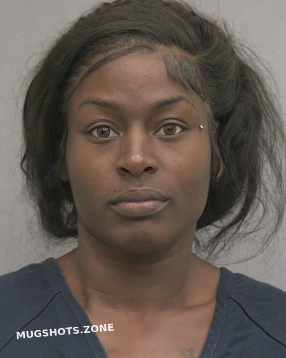 WOODS FRANDREKA DELTRICE 08/28/2024 - Alachua County Mugshots Zone