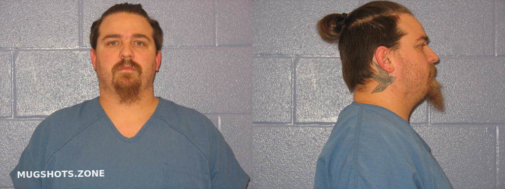MOORE SLADE ALAN 12/21/2022 - Andrews County Mugshots Zone