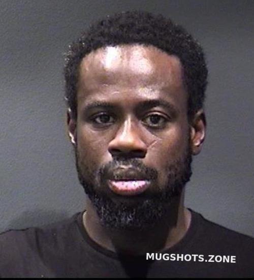 SHORT NEVELON DAFORES 10/06/2022 - Arlington County Mugshots Zone