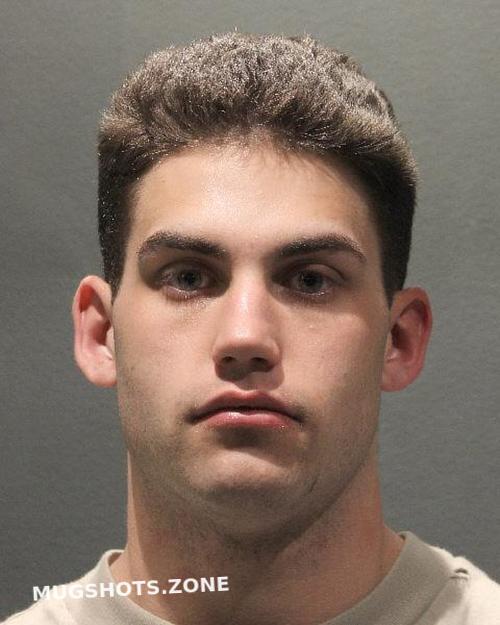 TRAVIS STEVEN MICHAEL 04/22/2023 - Arlington County Mugshots Zone