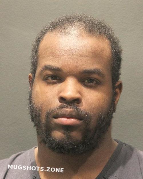 GILBERT DAQUAN TYRAY 02/26/2024 - Arlington County Mugshots Zone GILBERT DAQUAN TYRAY 02/26/2024 - Arlington County Mugshots Zone