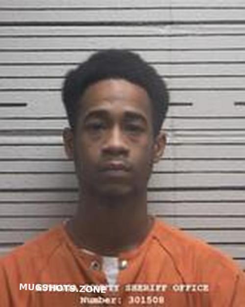 DEVONTE RAYSHAWN MOORE 12/31/2022 - Autauga County Mugshots Zone