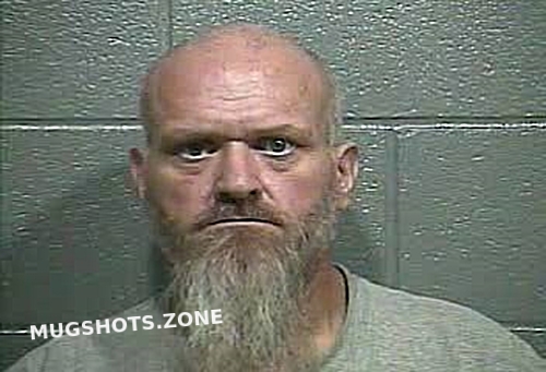 CARTER LAWRENCE TOLBERT JR 08/16/2022 - Barren County Mugshots Zone CARTER LAWRENCE TOLBERT JR 08/16/2022 - Barren County Mugshots Zone