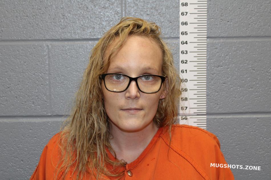 WAGNER KAYLEE JO 05/03/2022 - Bates County Mugshots Zone