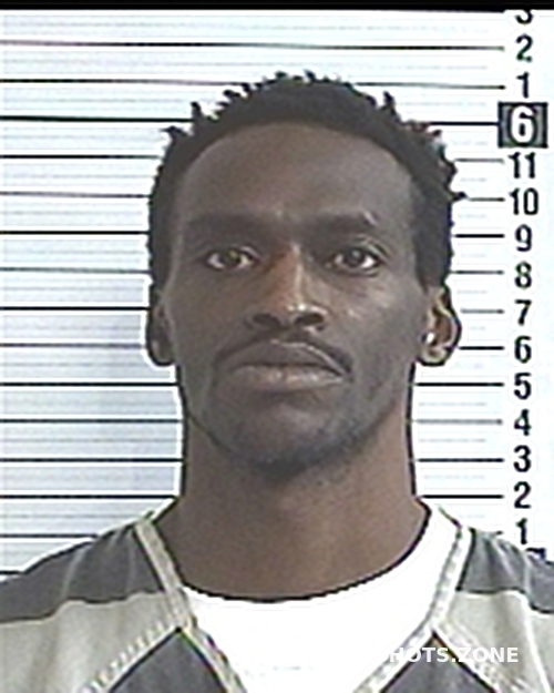 LOWE COREY LAMAR 12/12/2022 - Bay County Mugshots Zone