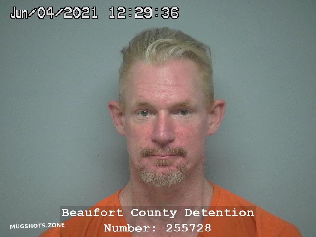NICHALAUS ALEXANDER HUFF 06/04/2021 - Beaufort County Mugshots Zone