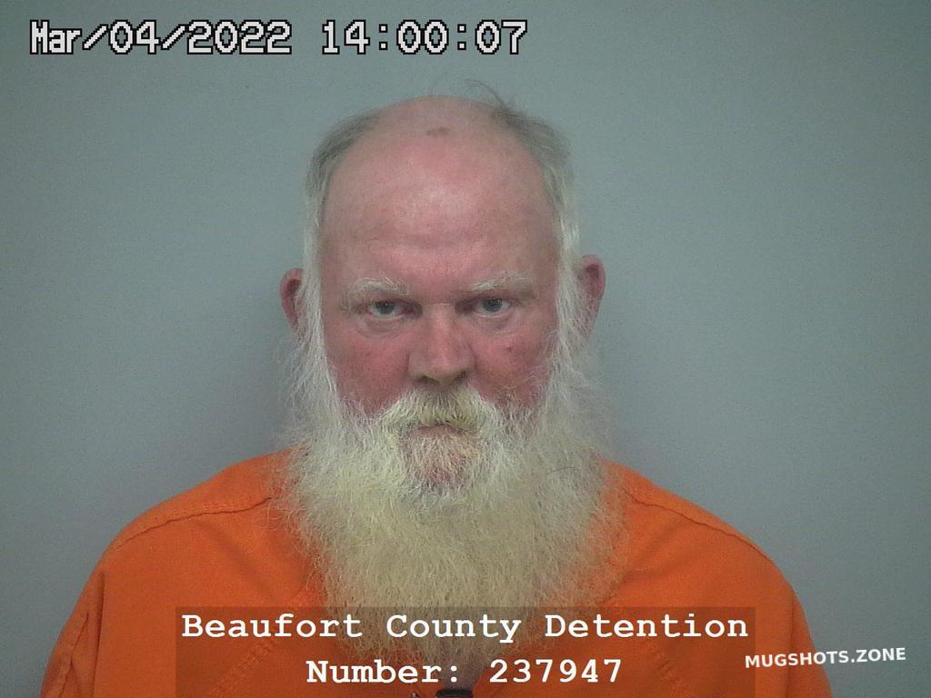 DOUGLAS WAYNE SEAGRAVES 03/04/2022 - Beaufort County Mugshots Zone