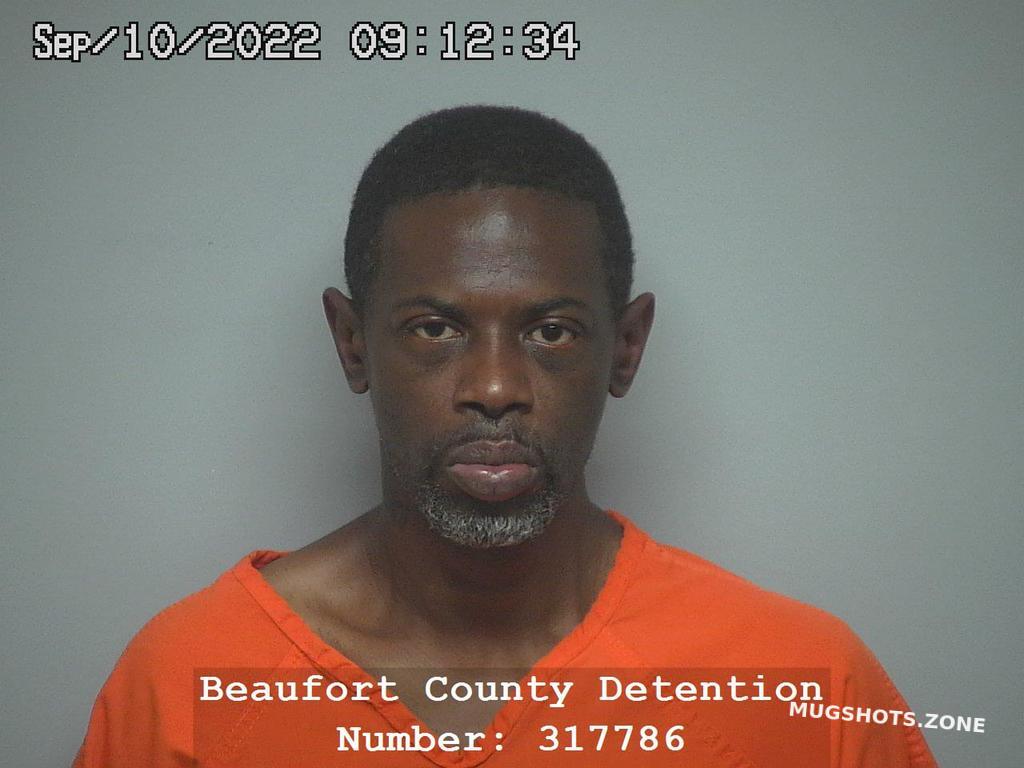 SHAWN LEONARD MURPHY 09/10/2022 - Beaufort County Mugshots Zone SHAWN LEONARD MURPHY 09/10/2022 - Beaufort County Mugshots Zone
