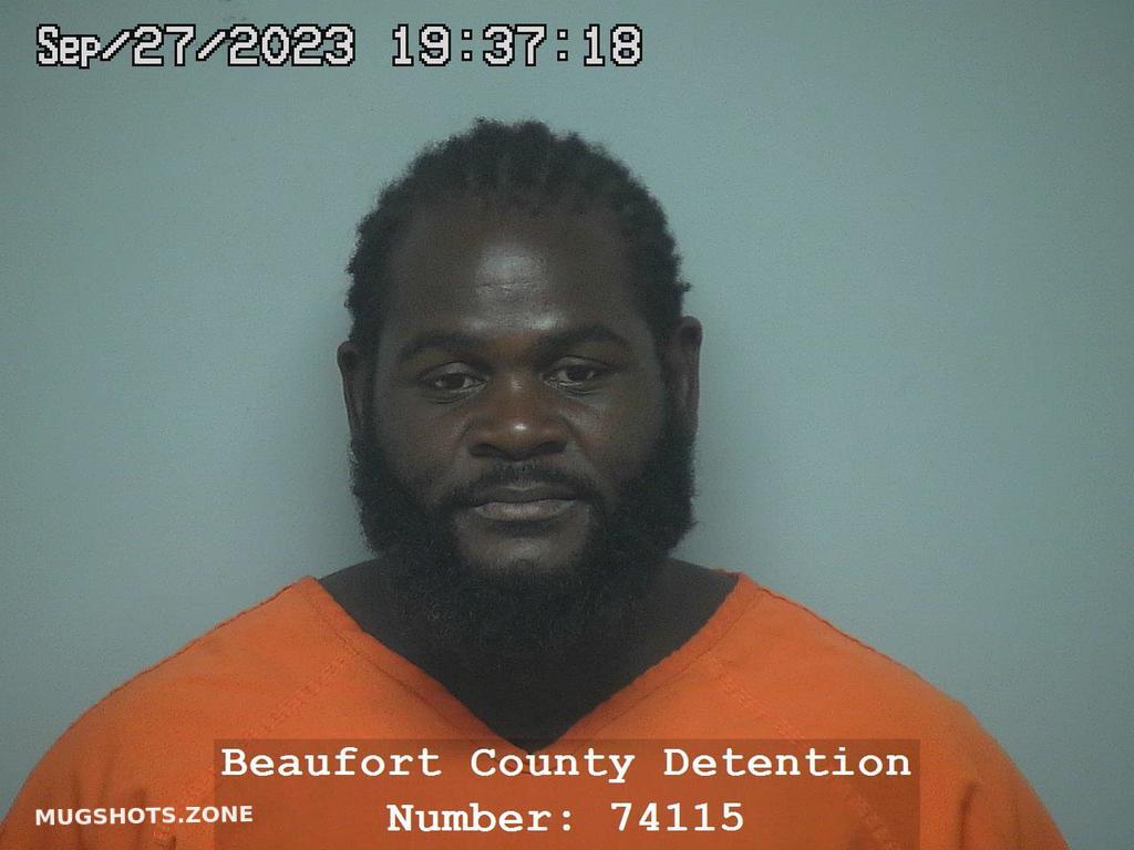 JERRELL MOWAN ROBERTS 09/27/2023 - Beaufort County Mugshots Zone