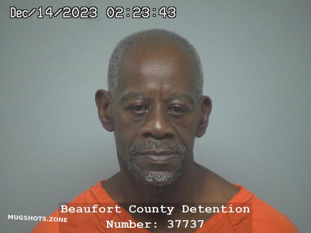 DON ERIC ROBERTSON 12/14/2023 - Beaufort County Mugshots Zone