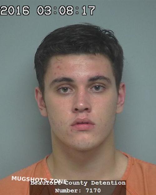 DILLON MICHAEL ROBERTS 07/30/2024 - Beaufort County Mugshots Zone