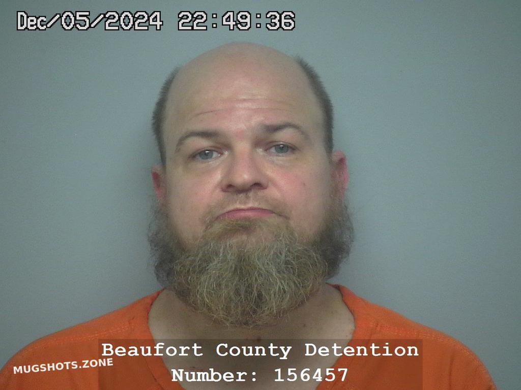 BRADLEY DWAYNE DAVIS 12/05/2024 - Beaufort County Mugshots Zone