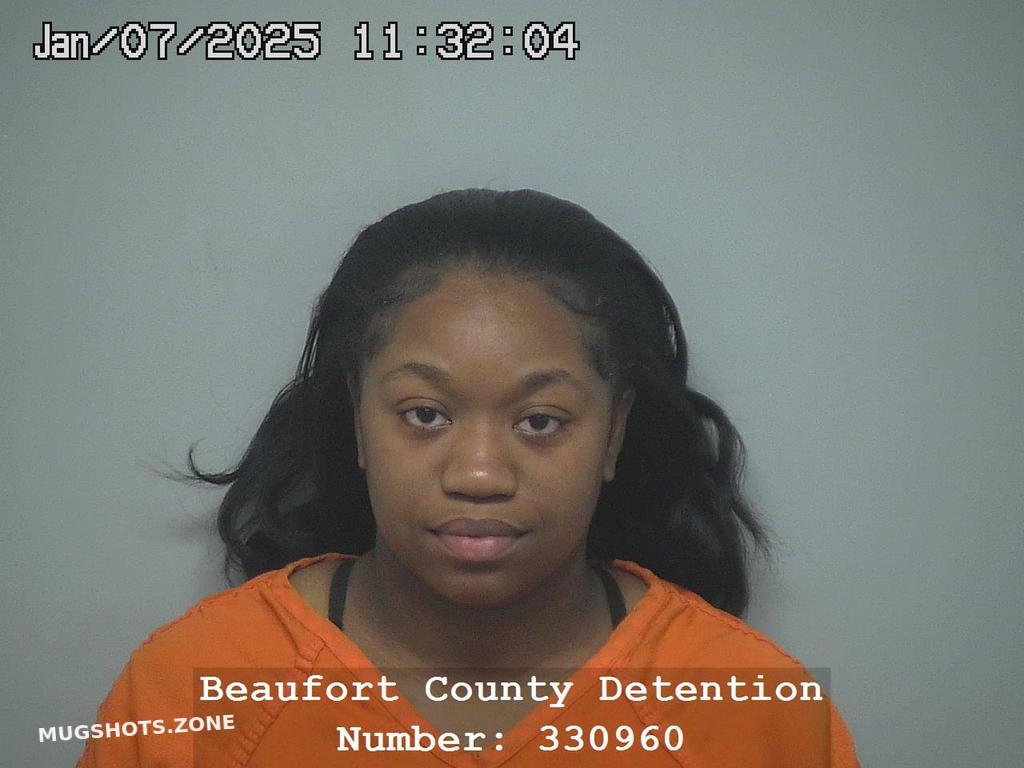 DIAMOND ROBINSON ROBINSON 01/07/2025 - Beaufort County Mugshots Zone