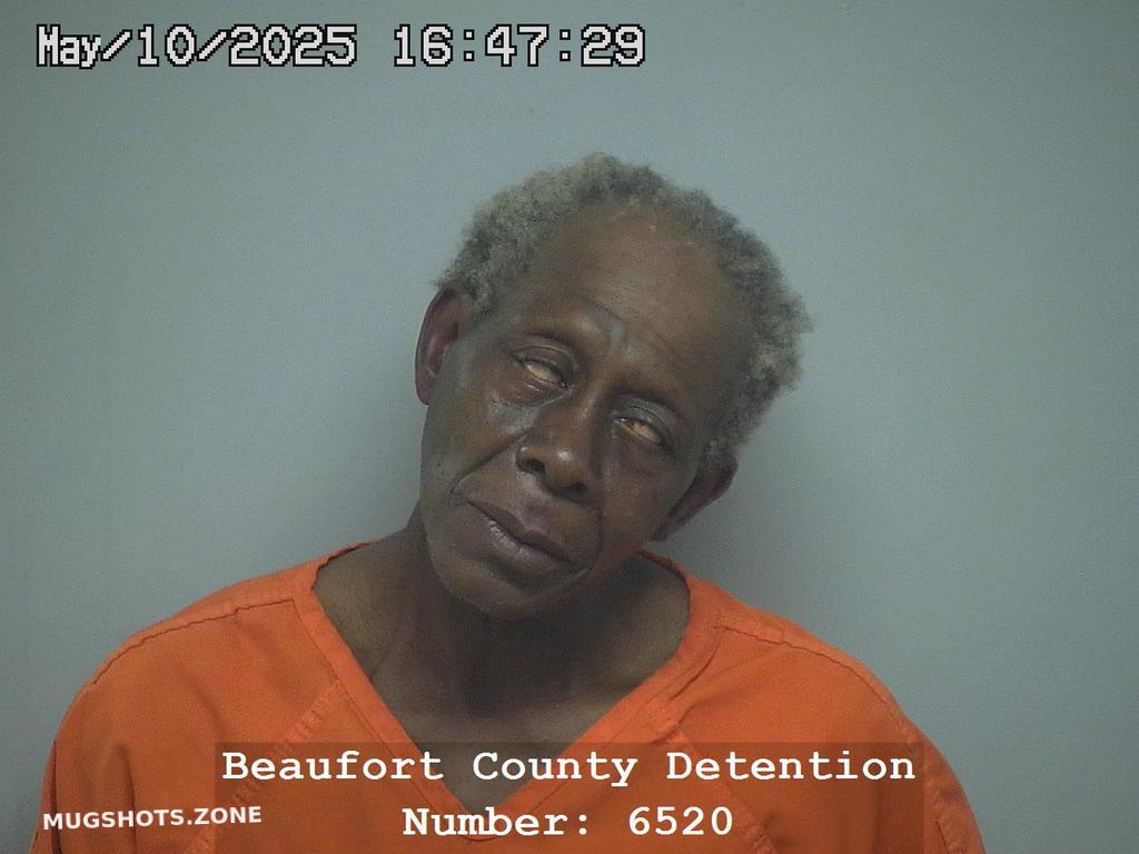 CHRISTOPHER MOULTRIE 05/10/2025 - Beaufort County Mugshots Zone