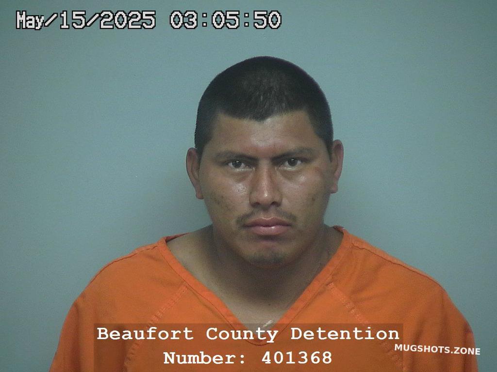 OSCAR AARON VASQUEZ 05/15/2025 - Beaufort County Mugshots Zone