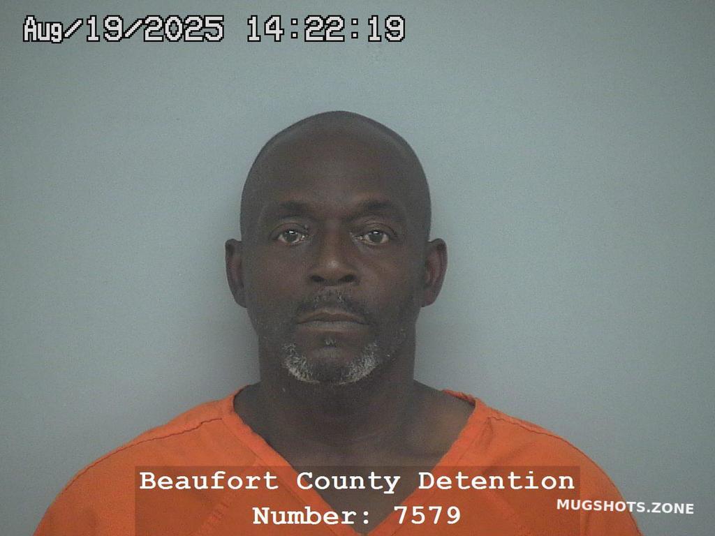 CHRISTOPHER SIMMONS 08/19/2025 - Beaufort County Mugshots Zone