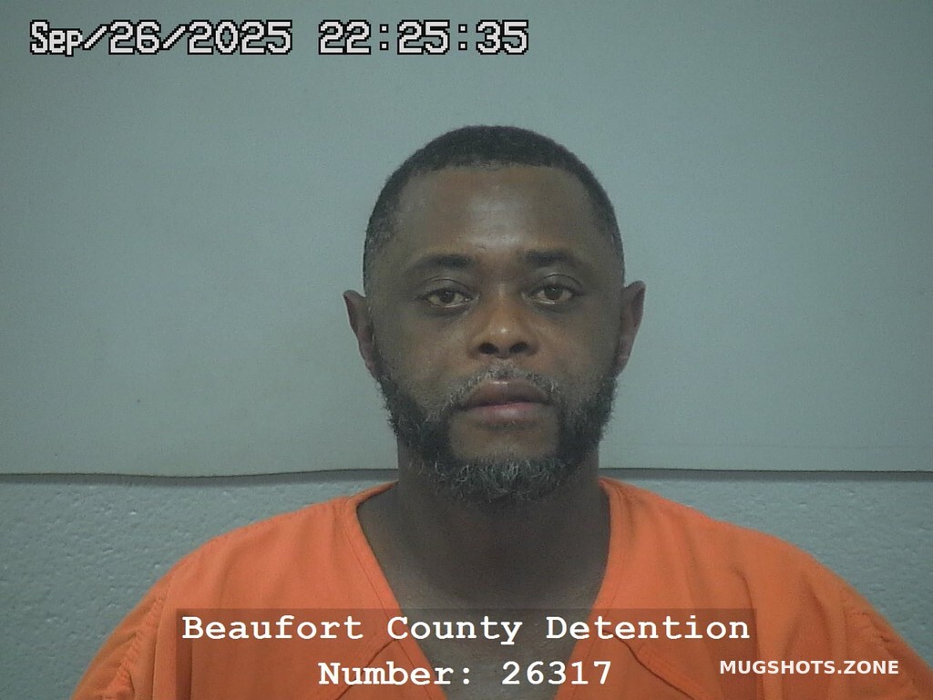 DERRICK DESMOND LESESNE 09/26/2025 - Beaufort County Mugshots Zone