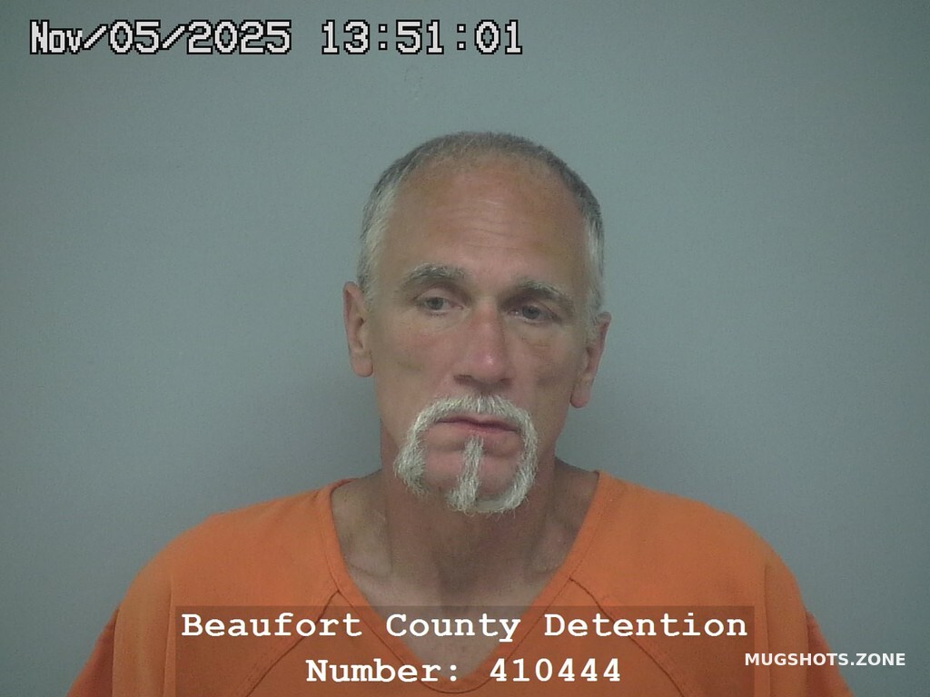 BRUCE EARL HOLCOMBE 11/05/2025 - Beaufort County Mugshots Zone