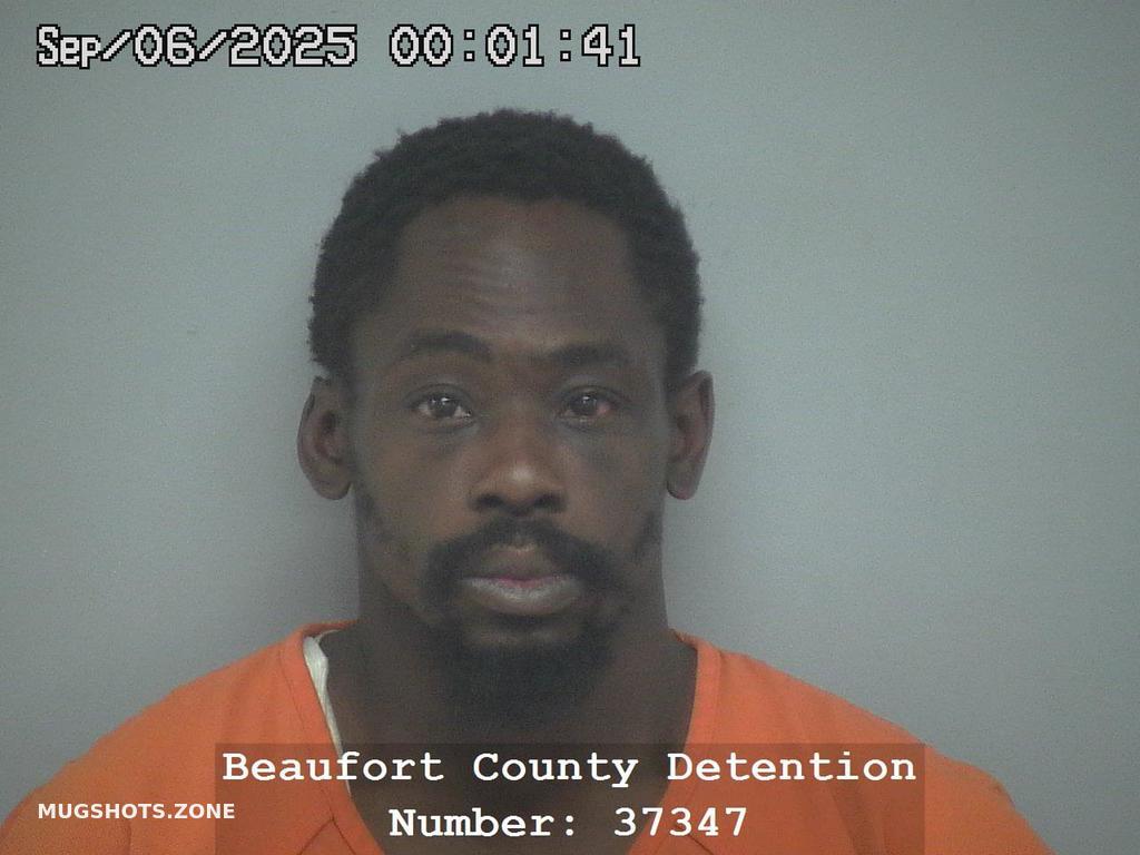 DERELLE TAVON FULLARD 12/17/2025 - Beaufort County Mugshots Zone
