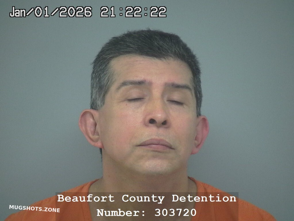 ANGEL NICOLAS ESCOBAR-CAMPOS 01/01/2026 - Beaufort County Mugshots Zone