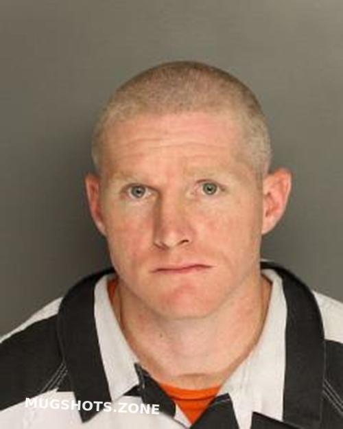 DOUGLAS JUSTIN KURT 11/27/2022 - Berkeley County Mugshots Zone