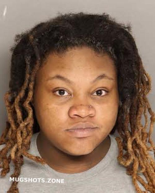 DAVIS KIANDRA JANIA 02/27/2024 - Berkeley County Mugshots Zone
