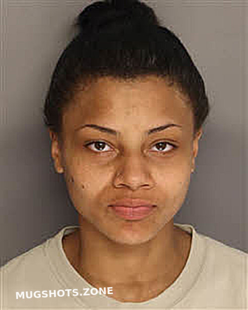 DAVIS AMAVI JAZEL 05/20/2025 - Berkeley County Mugshots Zone