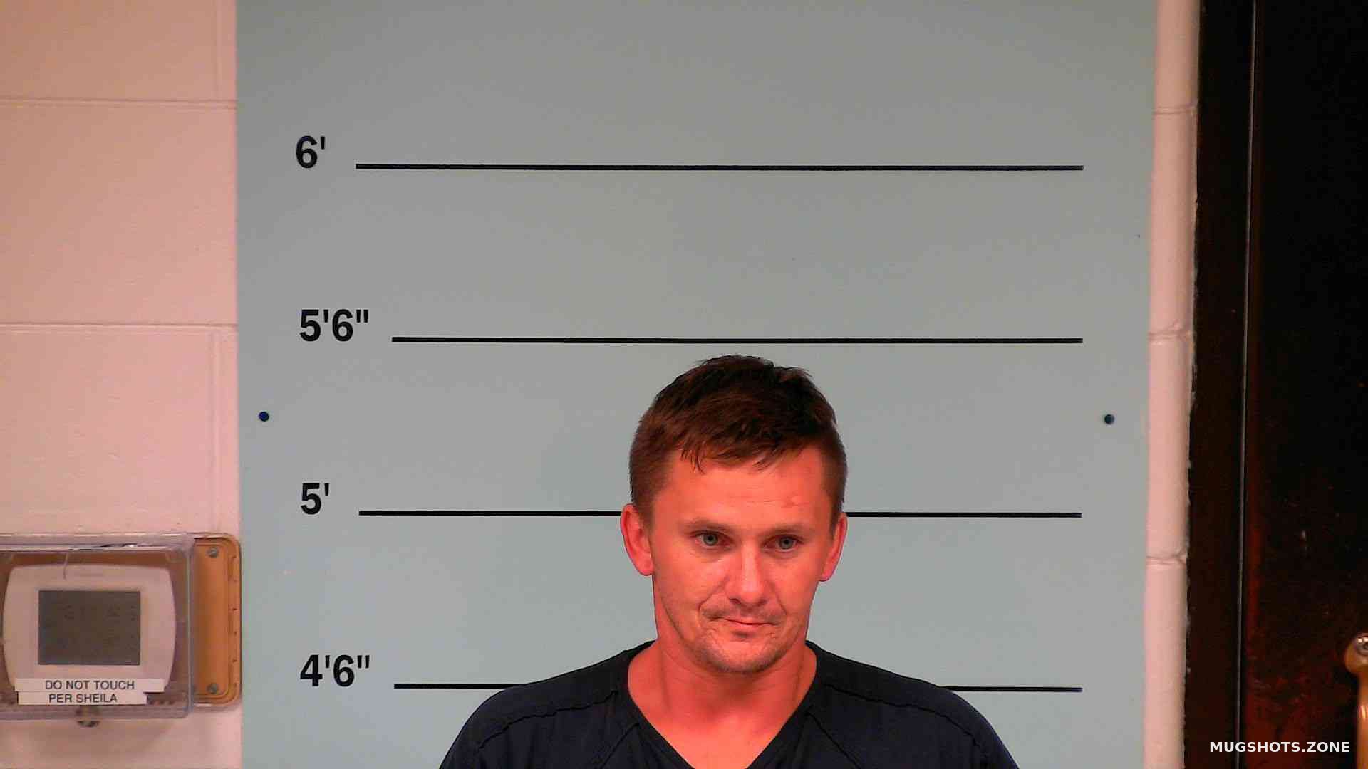 REEVES COREY 10/06/2023 - Bourbon County Mugshots Zone