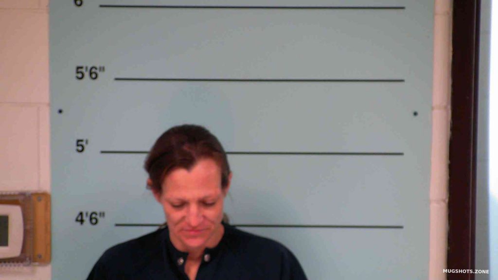 HUNT CYNTHIA 06/01/2024 - Bourbon County Mugshots Zone