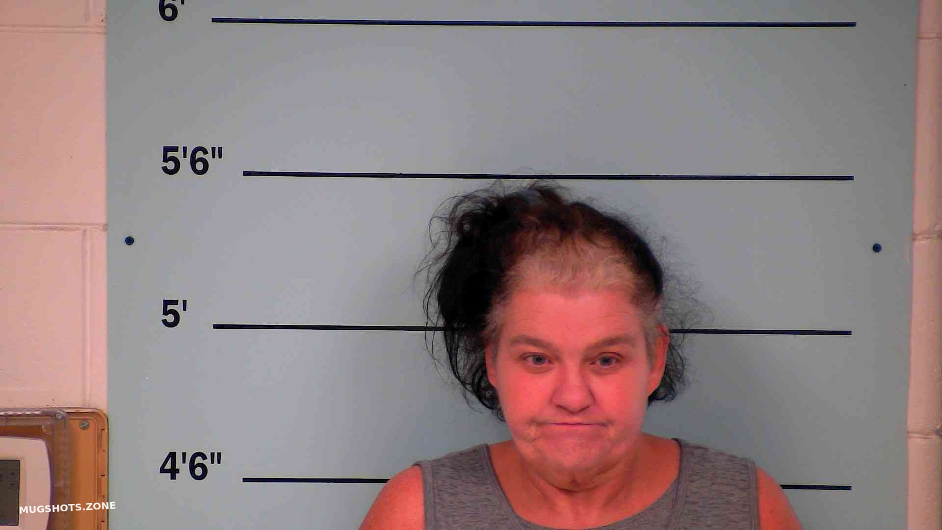 BEATY ANGELA 10/22/2024 - Bourbon County Mugshots Zone