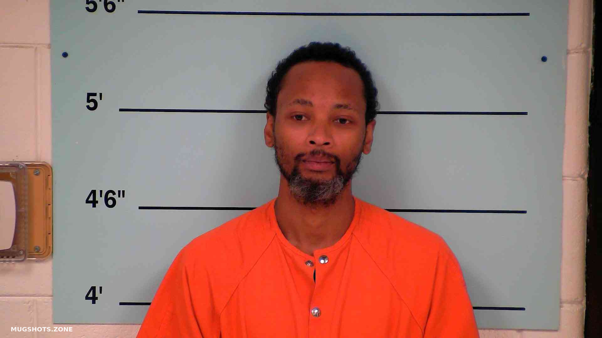 COMMODORE ROGER 11/02/2024 - Bourbon County Mugshots Zone