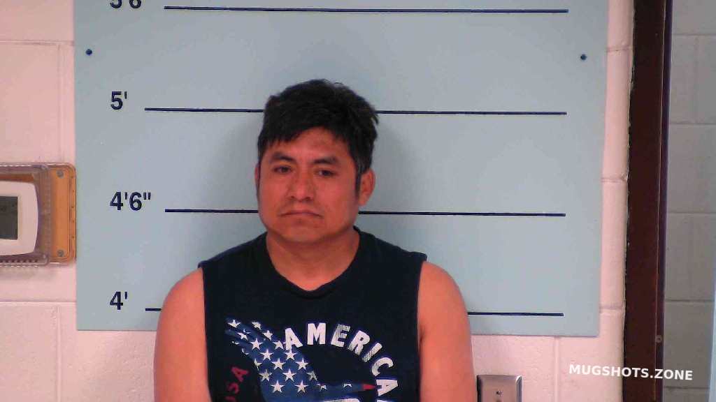 CORTES-VALERIO GUILLERMO 06/13/2025 - Bourbon County Mugshots Zone