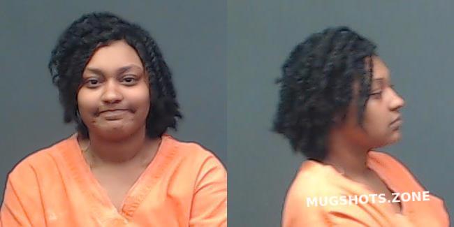 TRAYLOR VERLENCIA MECHELLA 04/20/2022 - Bowie County Mugshots Zone