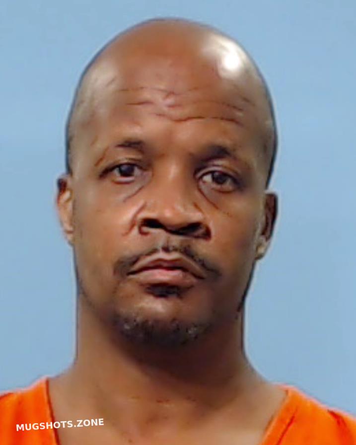EVERETTE DWAYNE YNES 06/01/2021 - Brazoria County Mugshots Zone