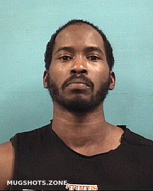 GRIGGS DEMETRIUS JAMAL 05/03/2023 - Brazoria County Mugshots Zone