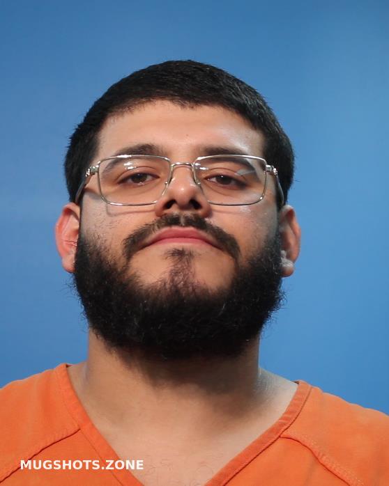 LEAL SALVADOR JR. 11/23/2025 - Brazoria County Mugshots Zone