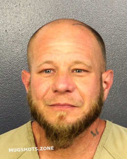 LARREA MICHAEL 01/16/2021 - Broward County Mugshots Zone