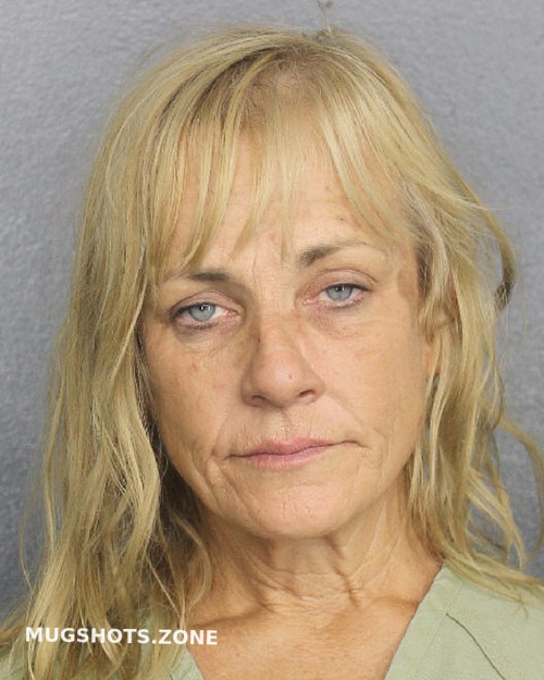 DAVILA KELLI LEANN 01/20/2021 - Broward County Mugshots Zone