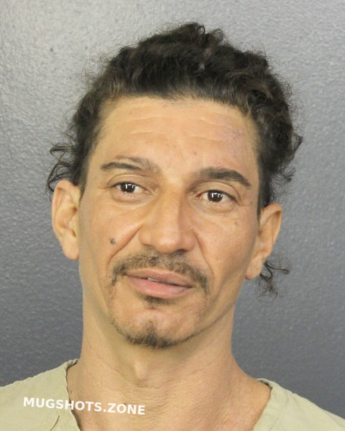CRUZ EFRAIN ALAMO 02/19/2021 - Broward County Mugshots Zone