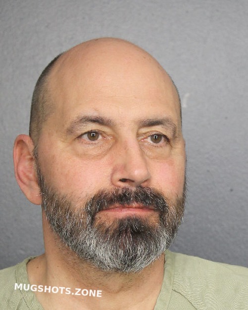 VANHOUTTE CHRISTOPHER COLT 03/12/2021 - Broward County Mugshots Zone