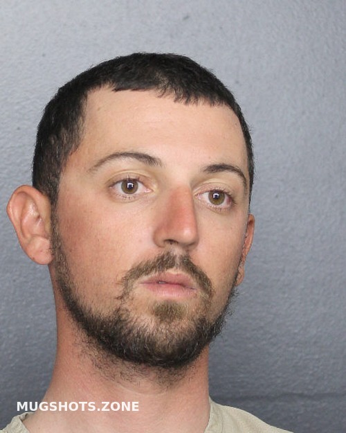 MUSCENTE JOSEPH ROBERT 03/28/2021 - Broward County Mugshots Zone