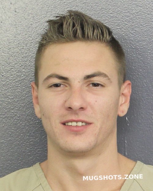 MCINTIRE DYLAN MARCUS 04/05/2021 - Broward County Mugshots Zone
