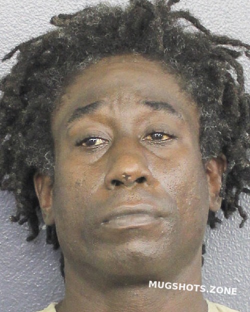 PLUMMER CHRISTOPHER ALEXANDER 04/28/2021 - Broward County Mugshots Zone
