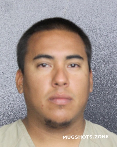 ANGULO DAVID 05/10/2021 - Broward County Mugshots Zone
