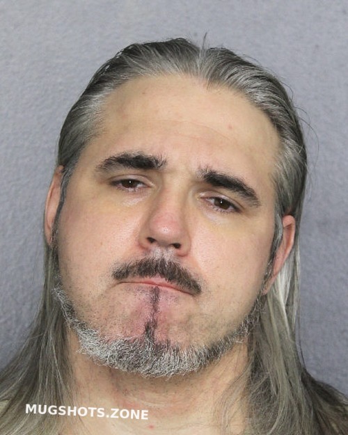 MAXWELL MICHAEL 05/10/2021 - Broward County Mugshots Zone