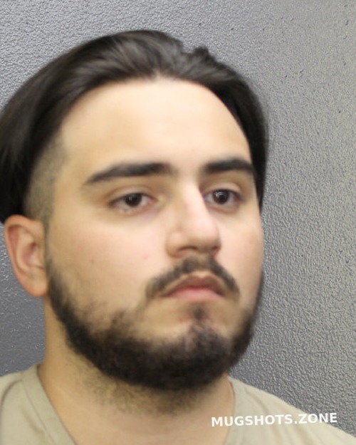 LOPEZ FERNANDO DAVID 05/11/2021 - Broward County Mugshots Zone