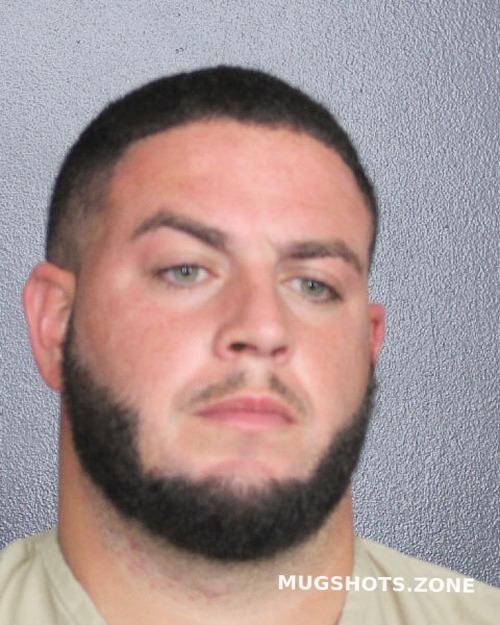 GONZALEZ MICHAEL ANTHONY 05/26/2021 - Broward County Mugshots Zone