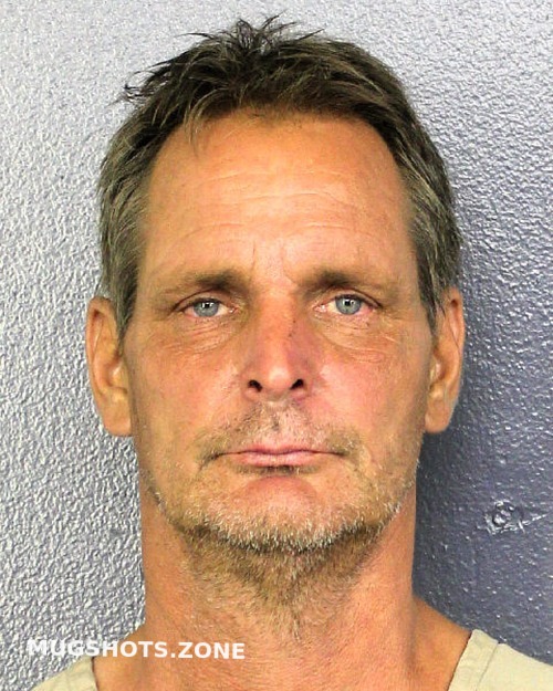 CRAPO ADAM SCOTT 05/28/2021 - Broward County Mugshots Zone